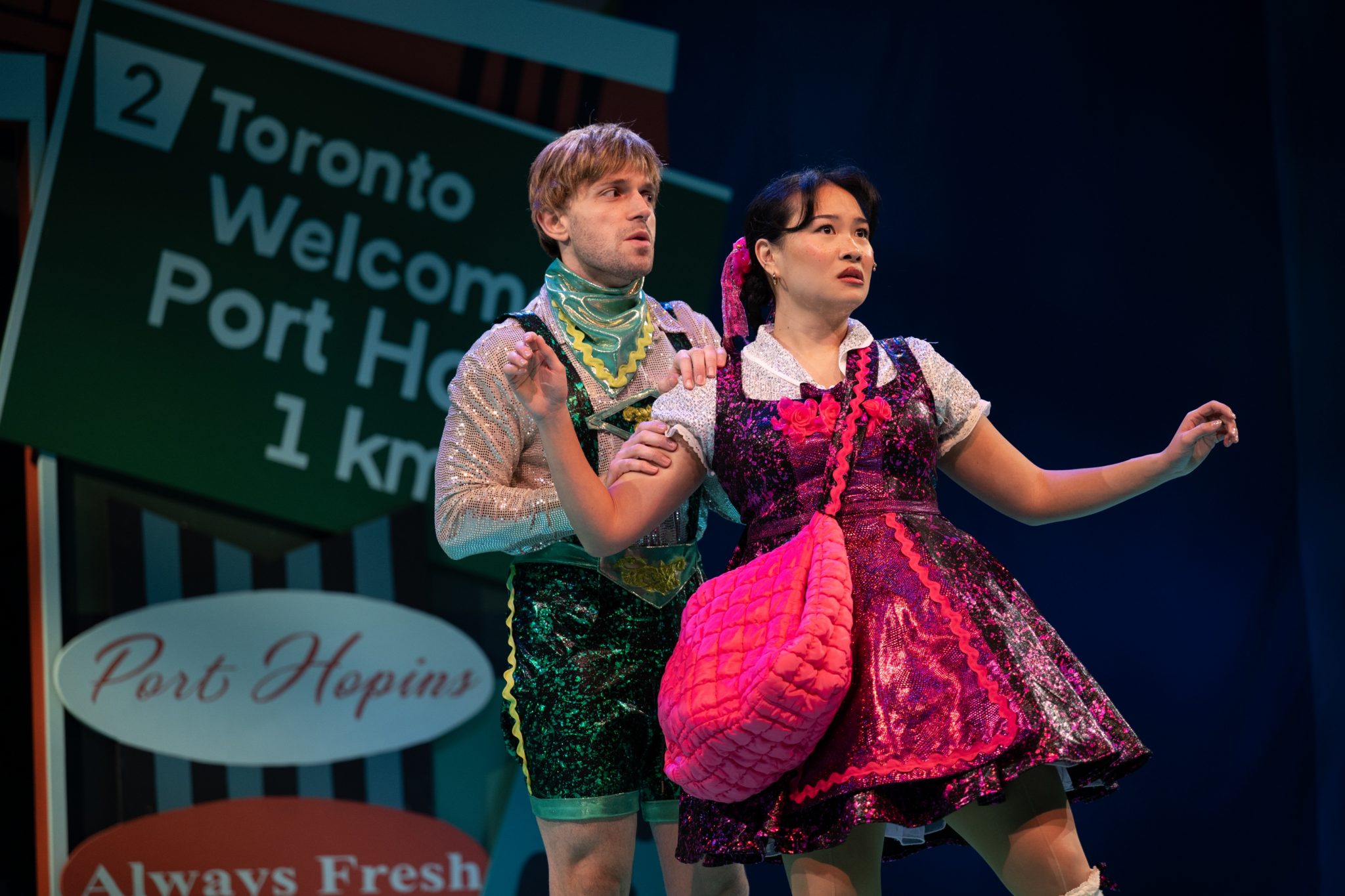 Hansel & Gretel – the sticky & sweet panto – Entertain This Thought